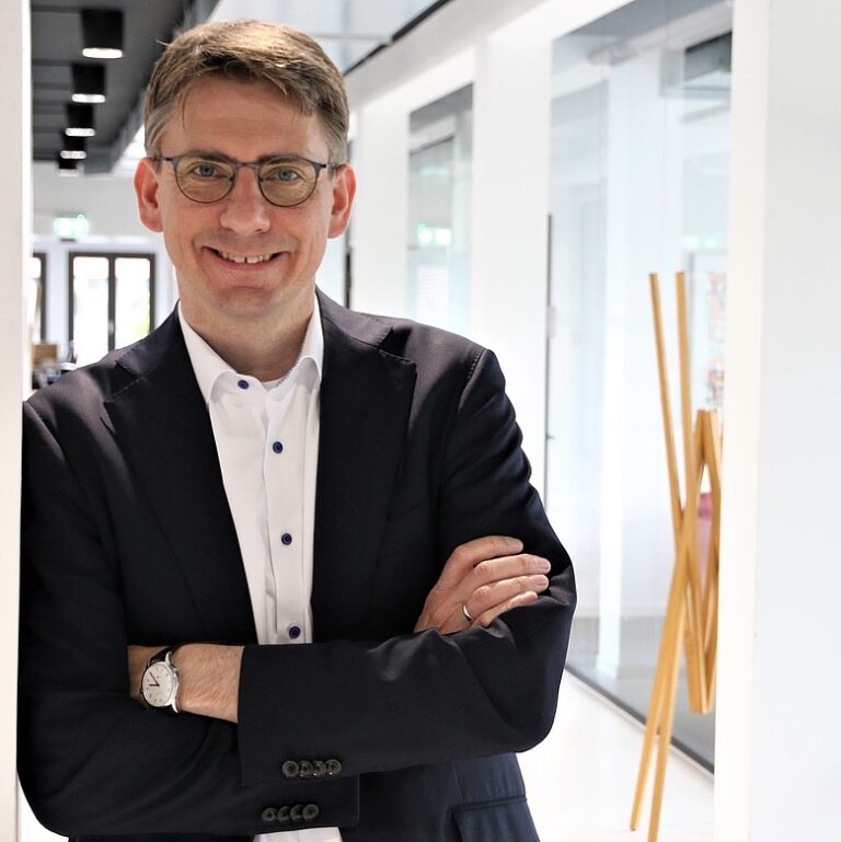 Batten & Company feiert 20. Geburtstag - Batten & Company – die ...